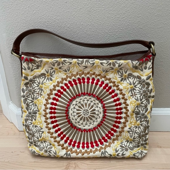 Cole Haan | Bags | Cole Haan Womens Sierra Embroidery Carryall Purse Os ...